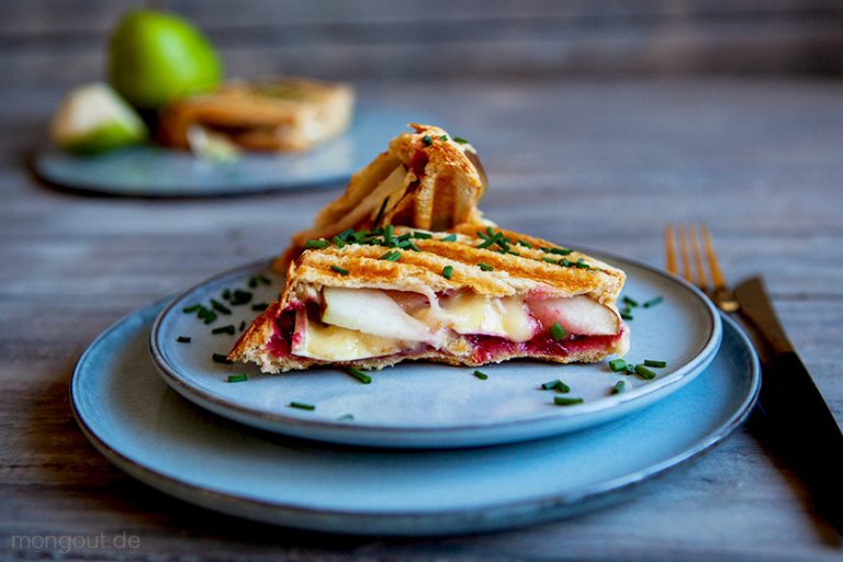 Sandwich mit Birne und Preiselbeeren - mongout